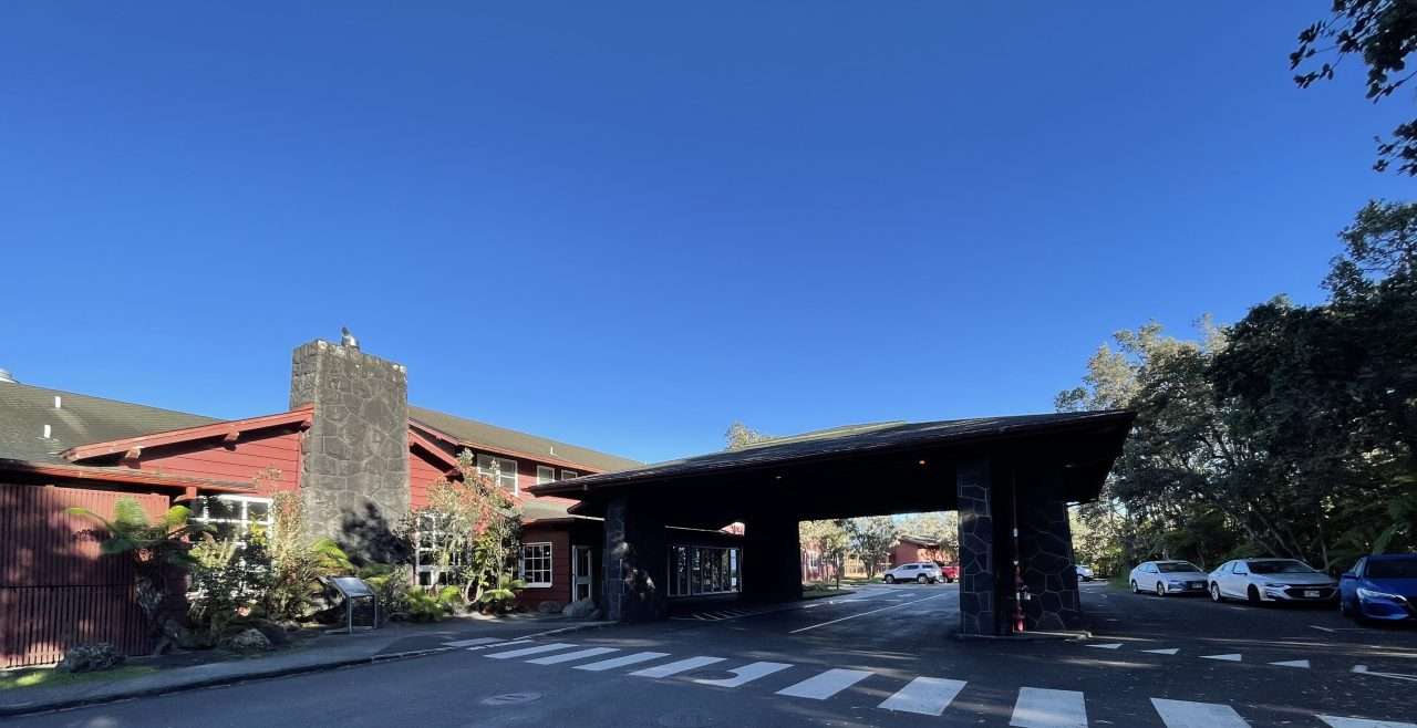 Volcano House: Unforgettable Stay on the Rim of Kīlauea Caldera