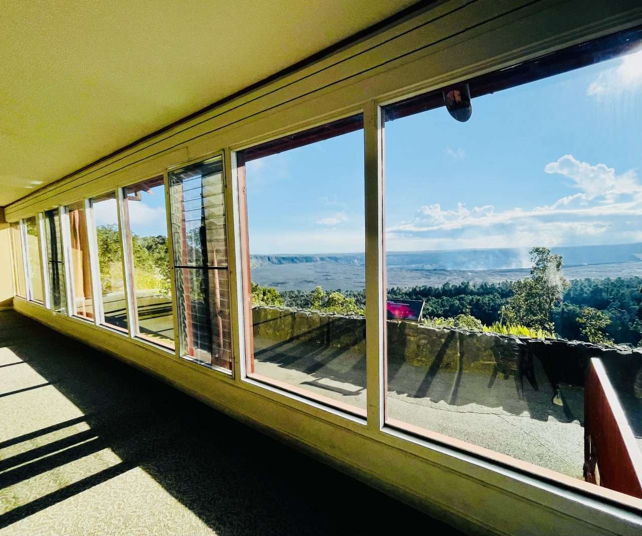 Volcano House: Unforgettable Stay on the Rim of Kīlauea Caldera